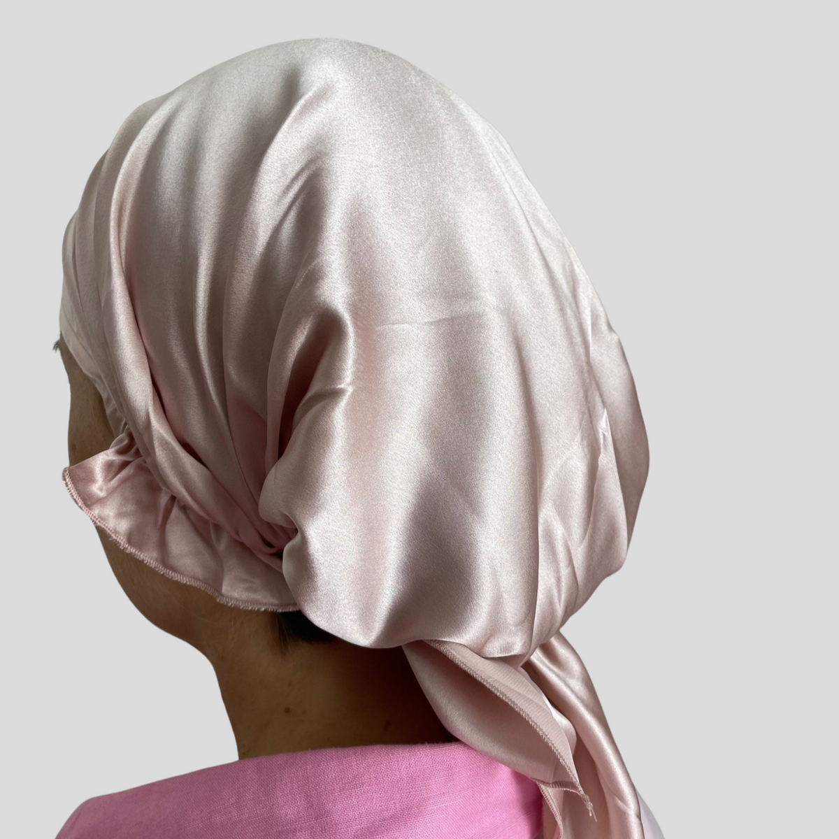 Silk Sleep Bonnet and the benefits for your hair! – Silk Magnolia